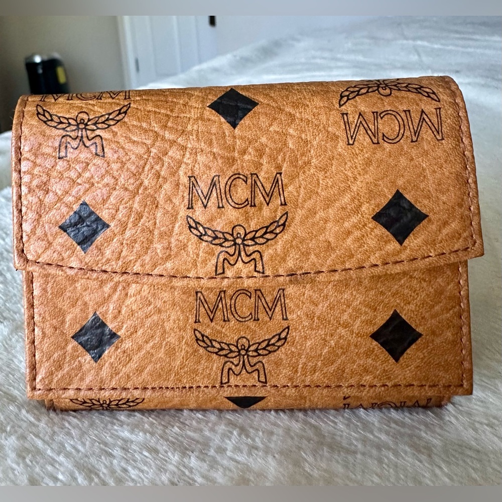Mcm Cognac Compact Trifold Wallet - Gem